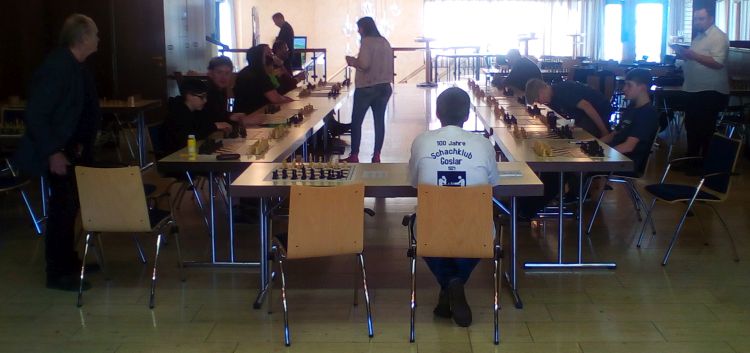 Simultanpartie gegen IM Alexander Markgraf | Ingram Braun